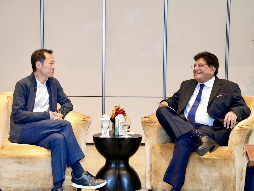 Met Mr. Lee Chee Koon, Group CEO, and Mr. Manohar Khiatani, Senior ...